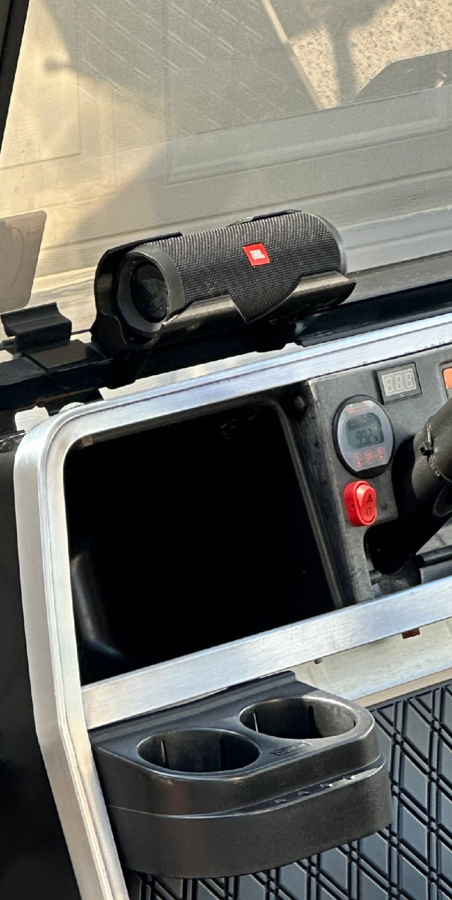 Front and Center JBL Flip 4, 5, & 6 Golf Cart Roof and Front Windshiel – Peter Prints 3D